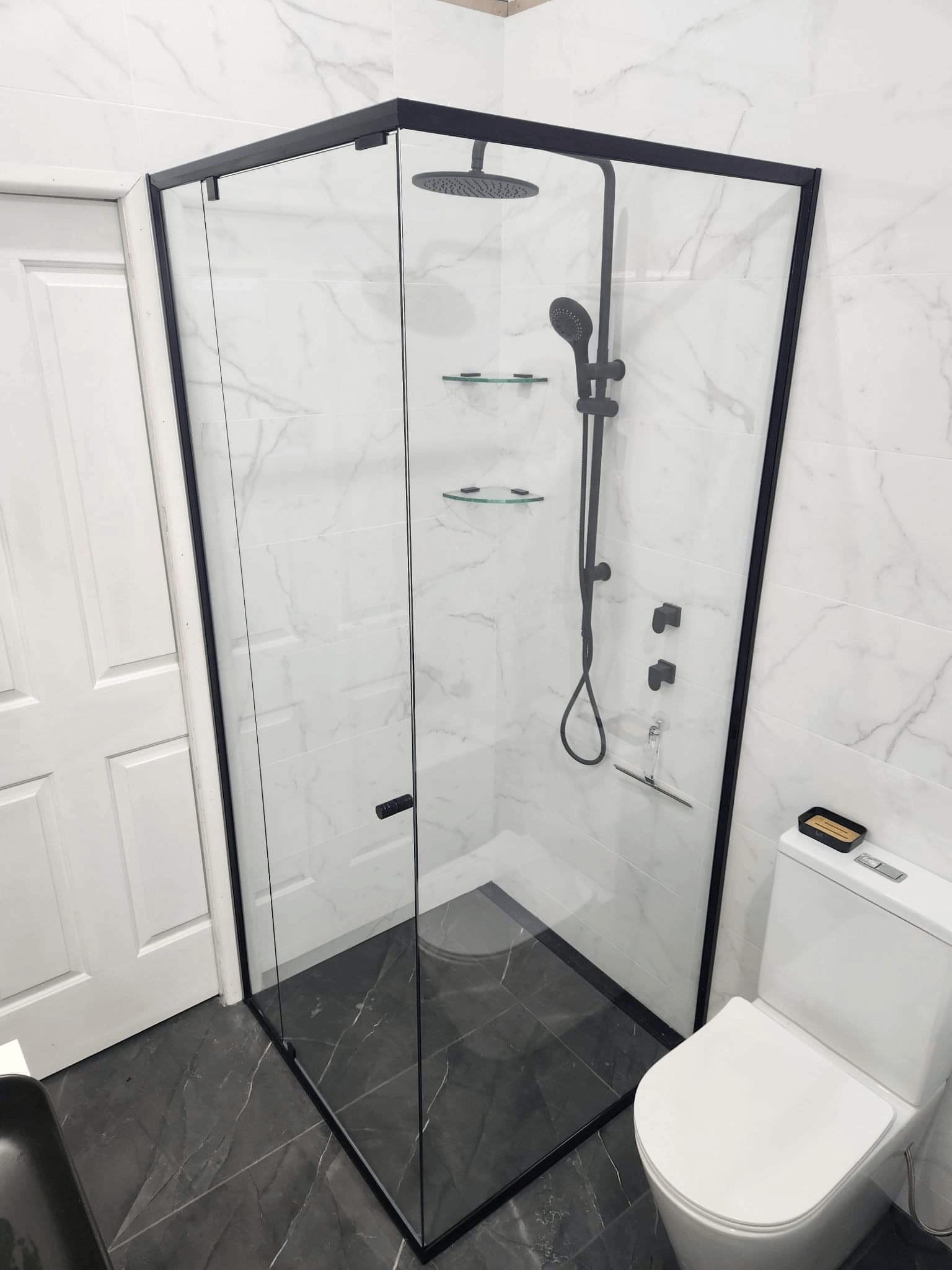 First Class Glass - Call today 0424 614 310