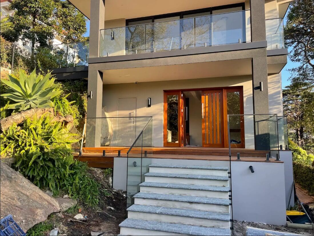 Beginner's Guide to Balustrades and Handrails | First Class Glass